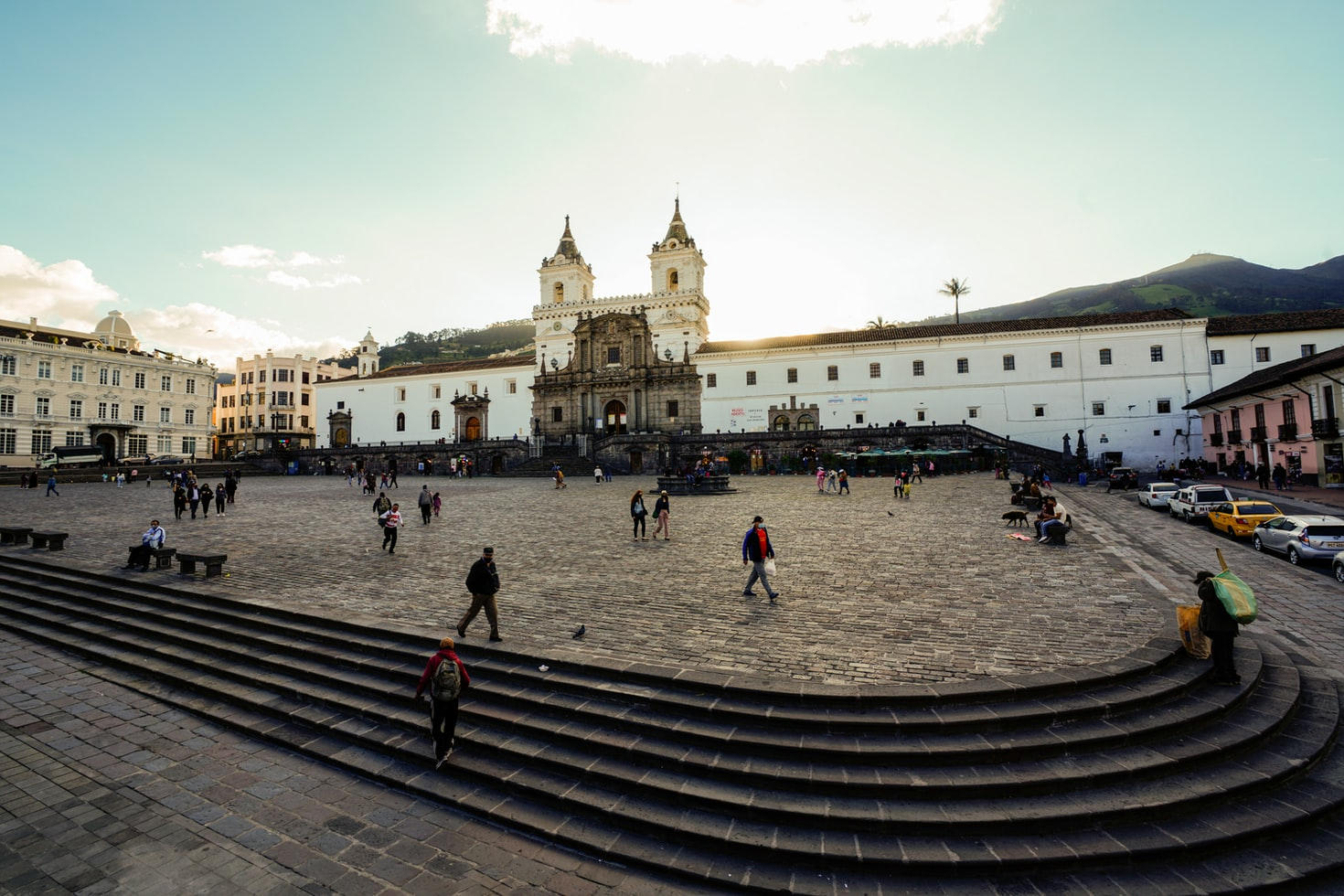 The Quito Countdown Is On… – The Girl Who Goes