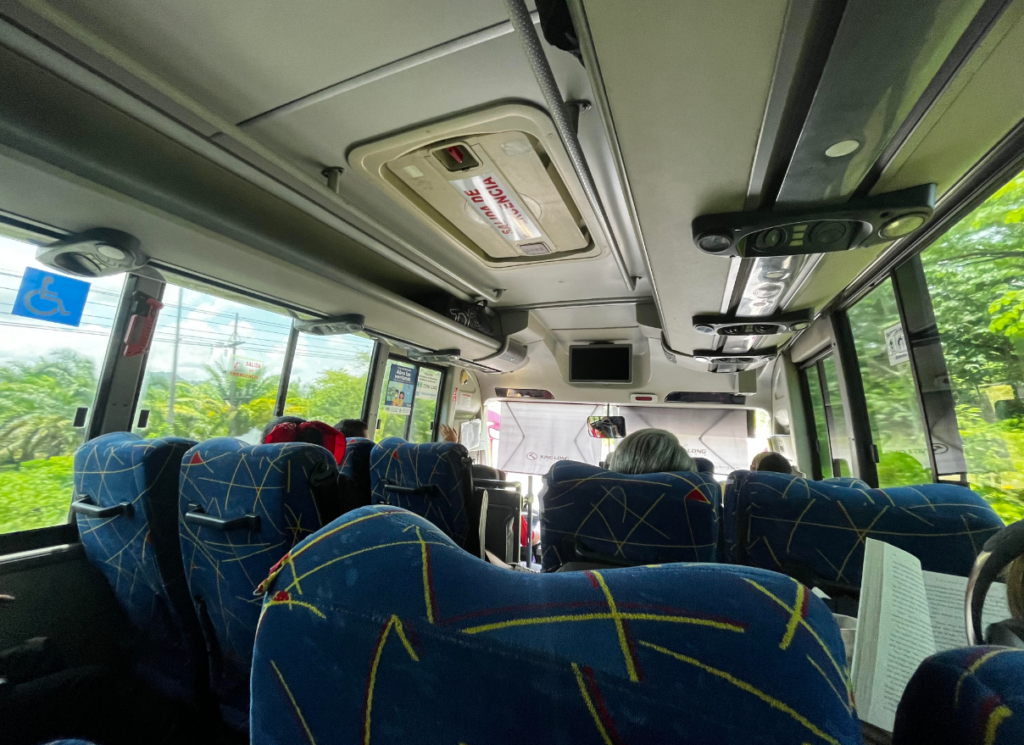 Tracopa Bus Review: San José to Manuel Antonio, Costa Rica